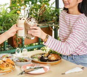 10 Tempat Nongkrong di Jakarta Dengan Konsep Modern | NGERANGKUM