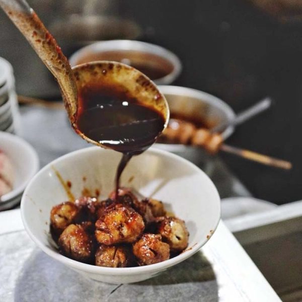 Bakso Bakar Pak Man Malang: Kelezatan Legendaris Sejak 1965 | NGERANGKUM