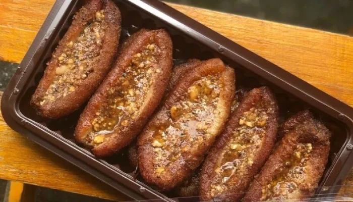 Rekomendasi 15 Makanan Khas Makassar dengan Cita Rasa Otentik | NGERANGKUM